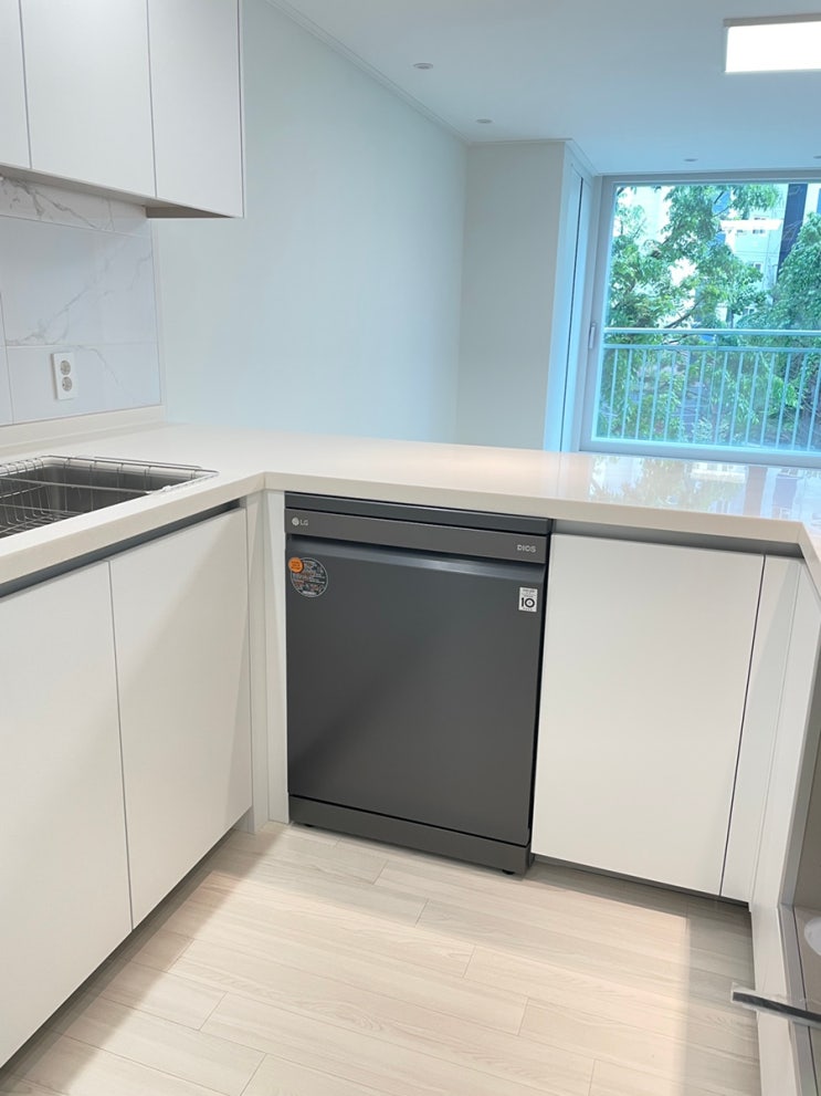 [셀프인테리어후기_구입] LG 식기세척기 DFB22MA1 맨해튼미드나잇 12인용 프리스탠딩 : 네이버 블로그