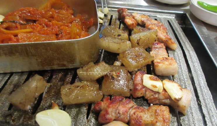 노원 다마식당 노원역 삼겹살로 유명한 다마식당에서 맛있고 질 좋은 고기를 세트메뉴로 저렴하고 푸짐하게 즐겨보아요 네이버 블로그