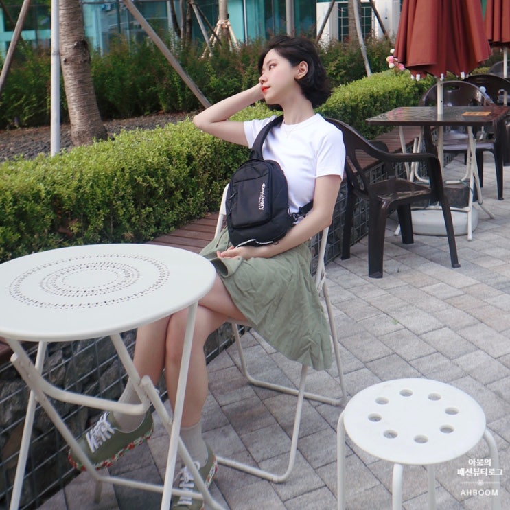 디스커버리 슬링백 코디 3등산가방 여성 여행용 힙색 네이버 블로그