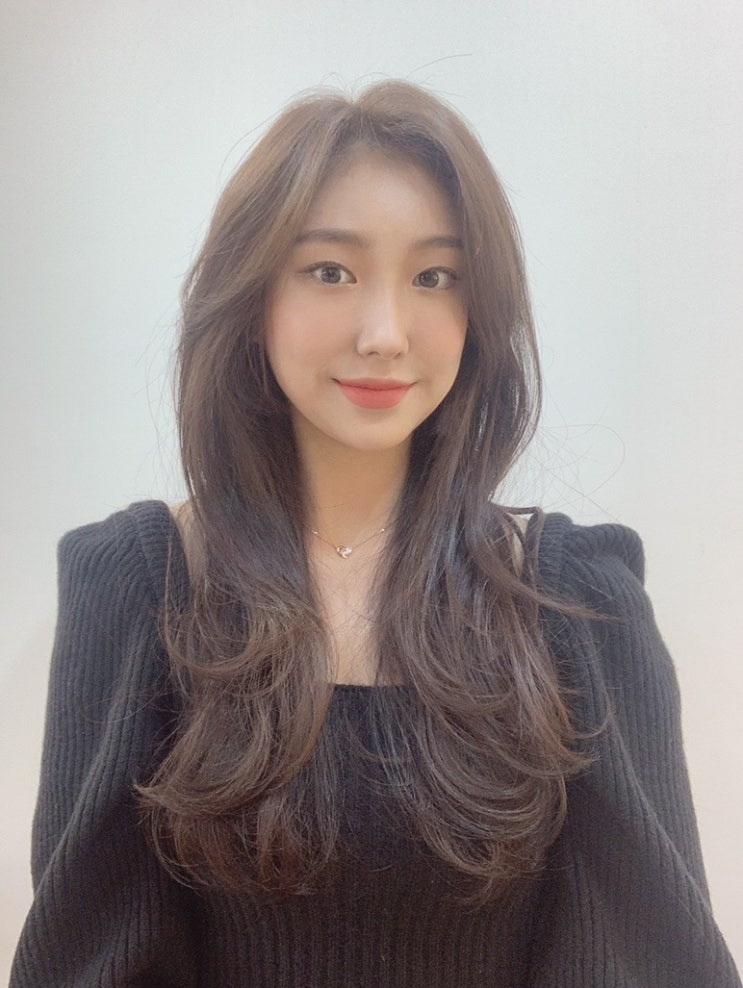 여자 단발중단발긴머리 레이어드 컷 전문정채연 긴머리 허쉬컷 스타일 샤기컷vs허쉬컷 한끗차이 반포비용실 비아이티 살롱 인생