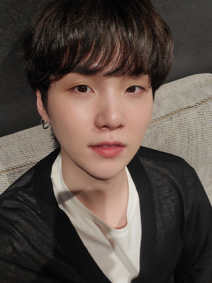 방탄소년단 슈가 (BTS Suga),flawless skin ... : 네이버 블로그