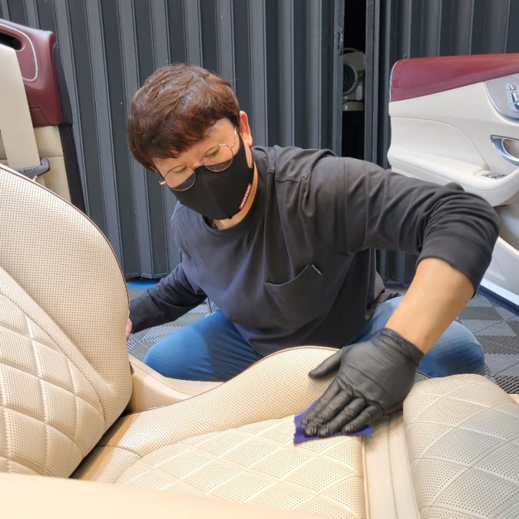 벤츠e클래스카브리올레 아이보리가죽시트 [부산가죽코팅]mim d샵을 만난게 얼마나 다행이게요.기온쿼츠레더쉴드 : 네이버 블로그