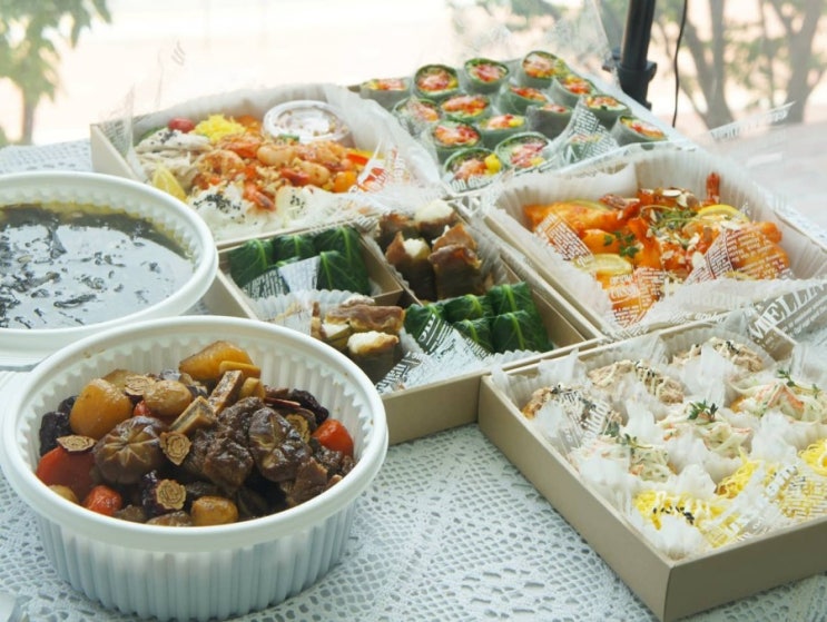부산홈파티음식 부산생신상차림 부산부모님생신상차림 시부모님생신상차림 부산생일상차림 부산생신파티 생신상차림 환갑생신상 환갑생신상차림