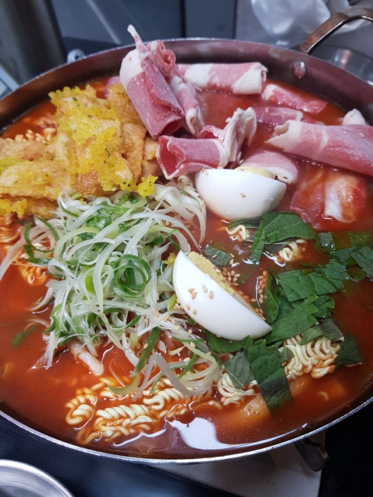 서울역 맛집서울역 떡볶이서울스퀘어 떡볶이서울스퀘어 맛집 크레이지 후라이 서울스퀘어점 Feat 차돌박이 즉석떡볶이