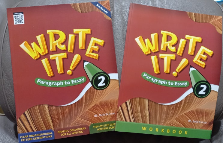 체계적인 학습 가이드로 나만의 글쓰기 연습을 할 수 있는 친절한 라이팅 교재를 소개합니다♥ WRITE IT! Paragraph to Essay 2 : 네이버 블로그
