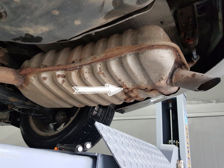 Yf소나타 소음기 교환 Yf소나타 머플러 소리 소나타 후 소음기 교체 소나타 소음기 부식 터짐 성남 머플러 수리 판교테크노벨리 자동차 정비 판교벤처기업 자동차 수리 삼평동