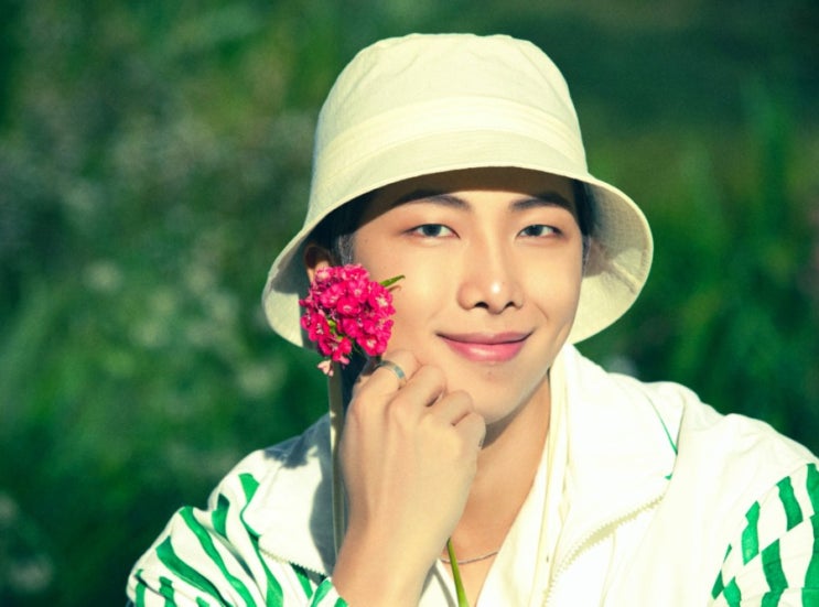 방탄소년단 RM ㅡ BTS 2021 MUSTER '소우주' 🌟 : 네이버 블로그