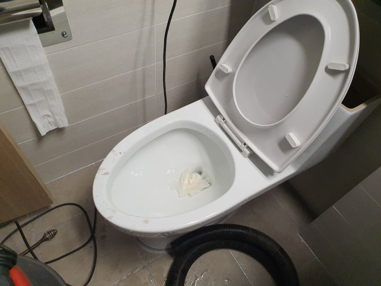 김해 장유 변기 막힘 뚫기/ 김해 장유 관동동 서희스타힐스@ 변기 막힌 곳 뚫어 드렸어요! : 네이버 블로그