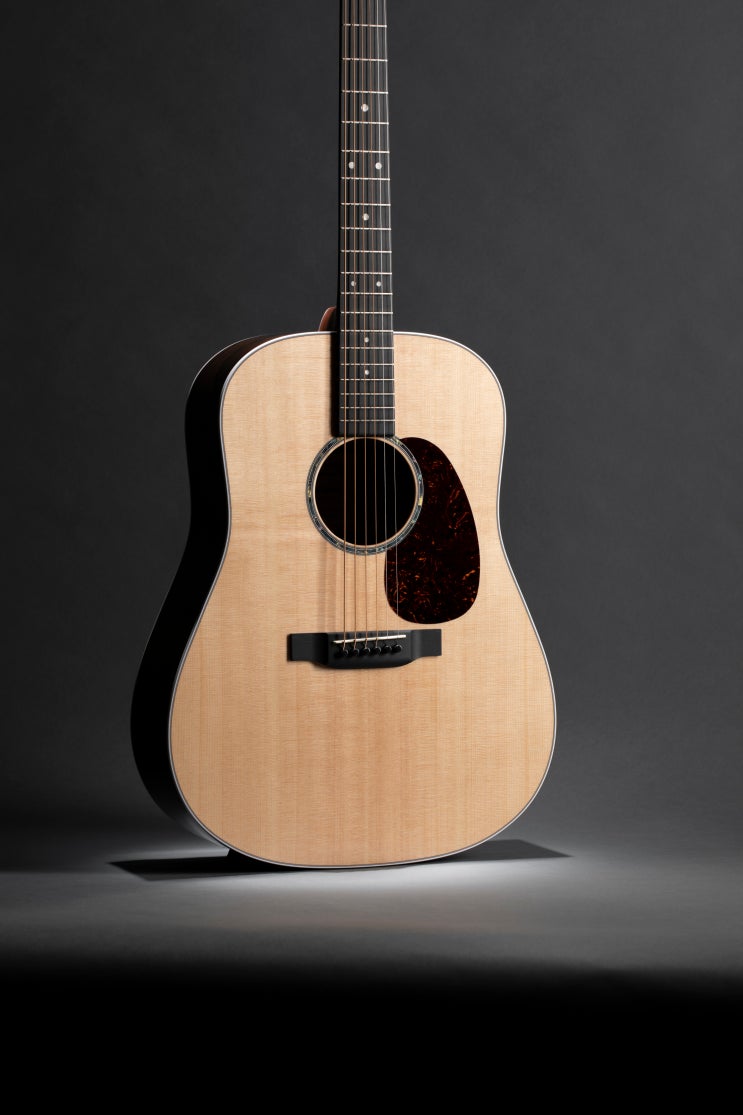 [기타 큐레이터] 마틴기타 D13E는 탑 솔리드 기타이다?! / 2021 New Martin D-13E, GPC-13E 리뷰 ...