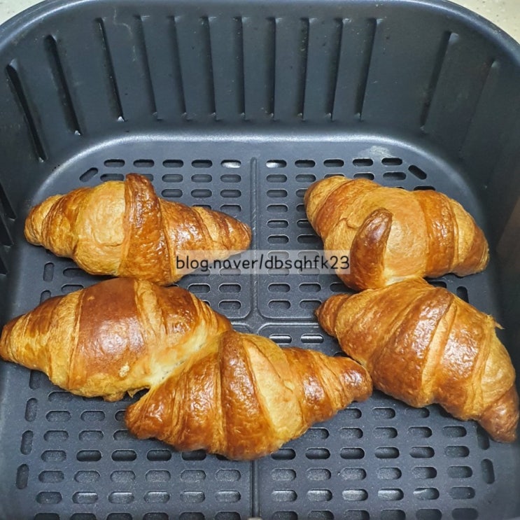 [피코크] 바로 굽는 생지 미니 크로와상•뺑오쇼콜라 후기 : 네이버 블로그