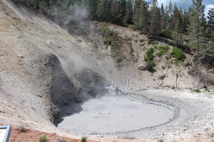 14.아이와 여행 - 옐로스톤 머드 볼케이노 YellowStone Mud Volcano : 네이버 블로그