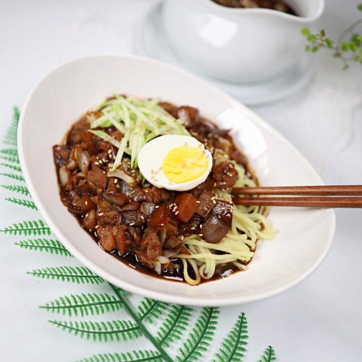 짜장면 집에서 채소와 고기 듬뿍 넣고 소스 만들기 푸짐한 한그릇요리 : 네이버 블로그