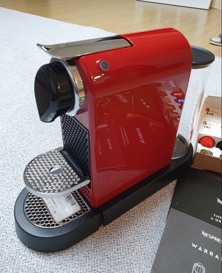 #네스프레소 NESPRESSO '시티즈 C113 체리레드' / 캡슐 커피 머신 : 네이버 블로그