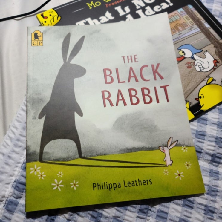 해담이 취저 깜찍한 The Black Rabbit by Philippa Leathers : 네이버 블로그