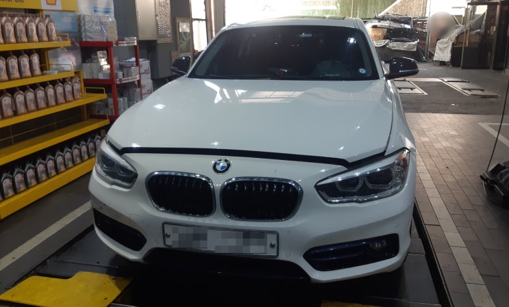 BMW 1시리즈 F20 118d 16년식 엔진오일교환 및 조수석 뒤 테일램프/데루등/후미등 미점등 키판 교체 작업 대구 씨앤디인터내셔널 BMW118d 합성유 오일교환 쉘 ...