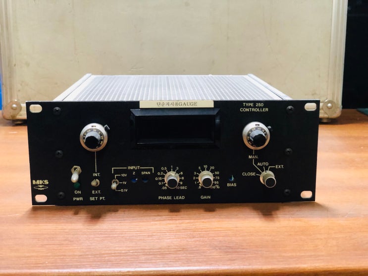 중고 MKS TYPE 250 CONTROLLER PRESSURE FLOW CONTROLLER : 네이버 블로그