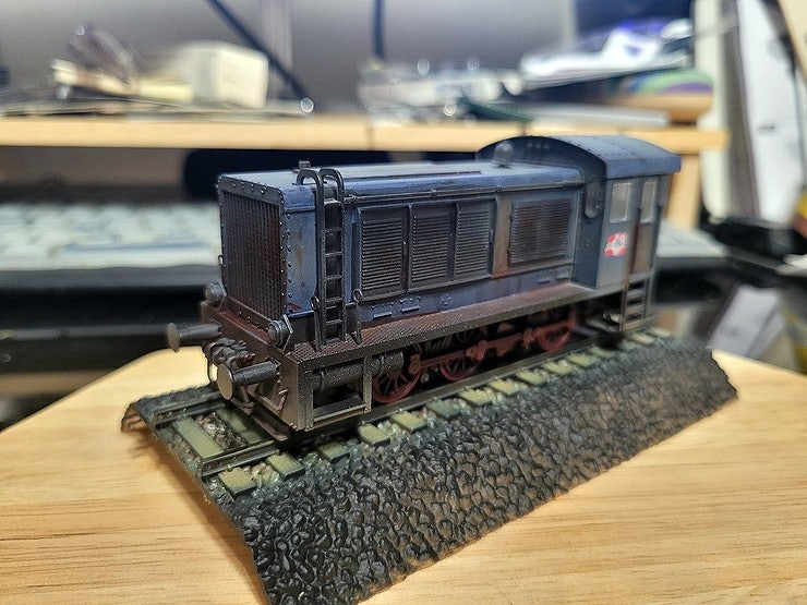 오래간만에 완성한 HOBBY Boss 1/72 German WR360 C12 Locomotive : 네이버 블로그