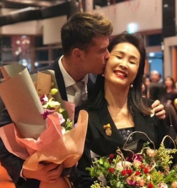 코퀴야드 안드레 진 엄마, 모델 김동수, 어머니, 프로필 : 네이버 블로그