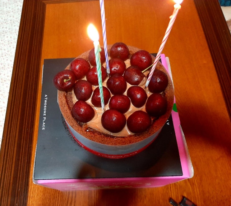 투썸플레이스 케익 투썸 케이크 메뉴가격맛 리뷰체리초콜릿생크림 네이버 블로그