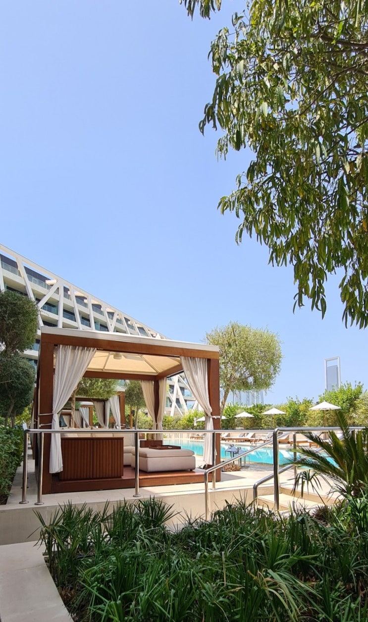 아부다비 Edition Hotel 레스토랑 - Alba Terrace : 네이버 블로그