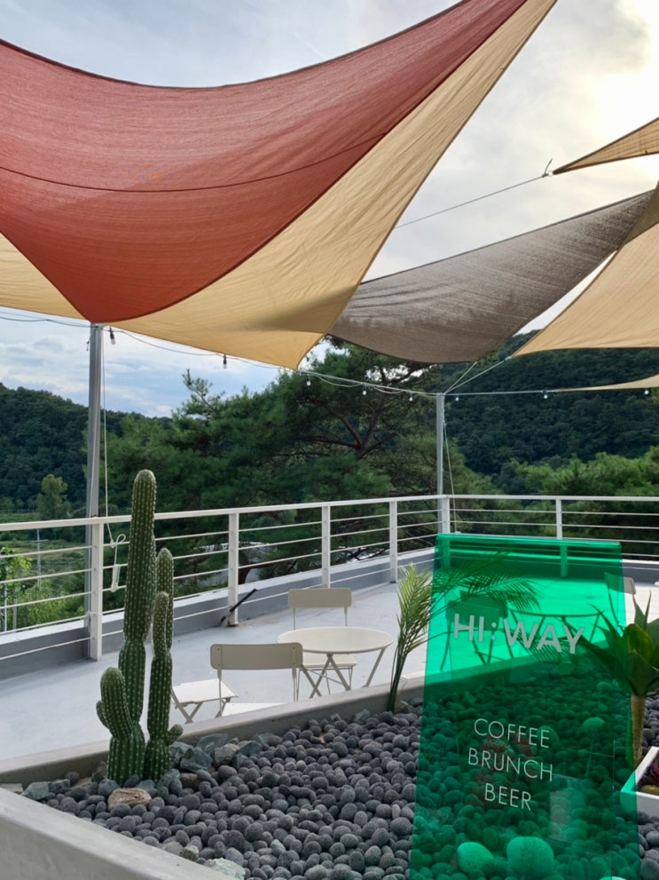 [원주 하이웨이 카페] 가오픈한지 4일된 완전 핫한 신상카페 하이웨이 카페(hi:way cafe) : 네이버 블로그
