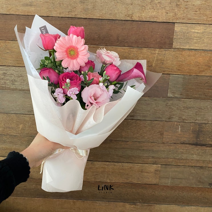1580 꽃말이 예쁜 핑크톤 꽃다발 】 송도꽃집 트리플스트리트꽃집 송현아꽃집 테크노파크역꽃집 송도동꽃배달 인천꽃집추천 캠퍼스