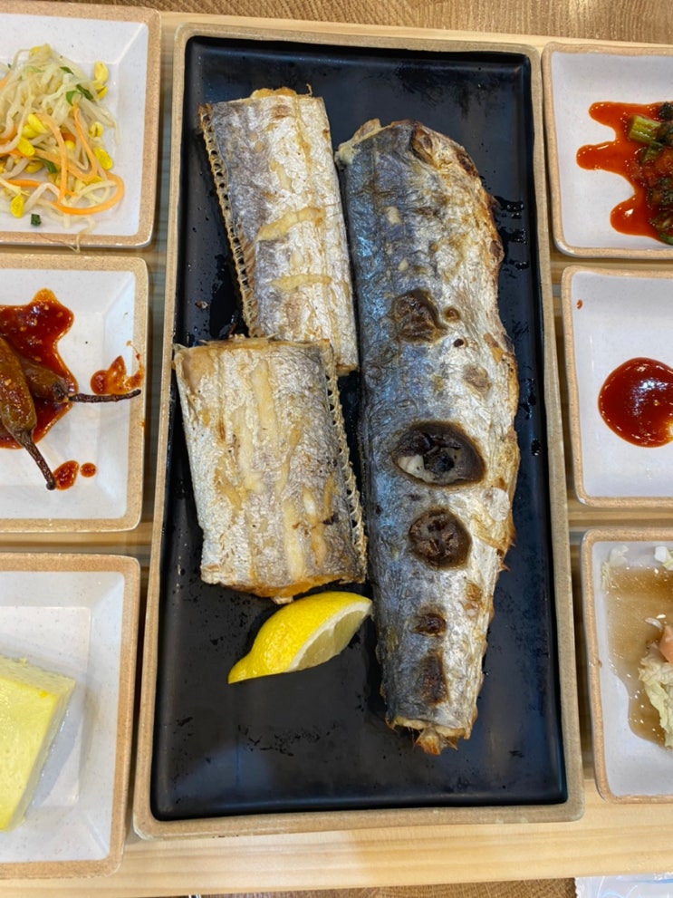 위례 생선구이집 집나간 고등어 커피인류 딸기라떼 네이버 블로그