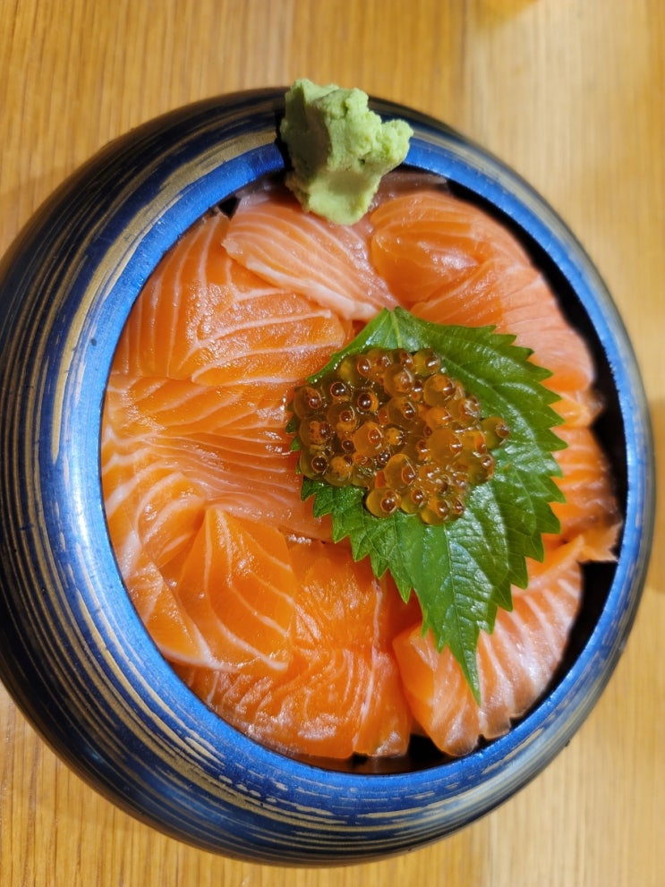 탱탱연어알덮밥 : 네이버 블로그