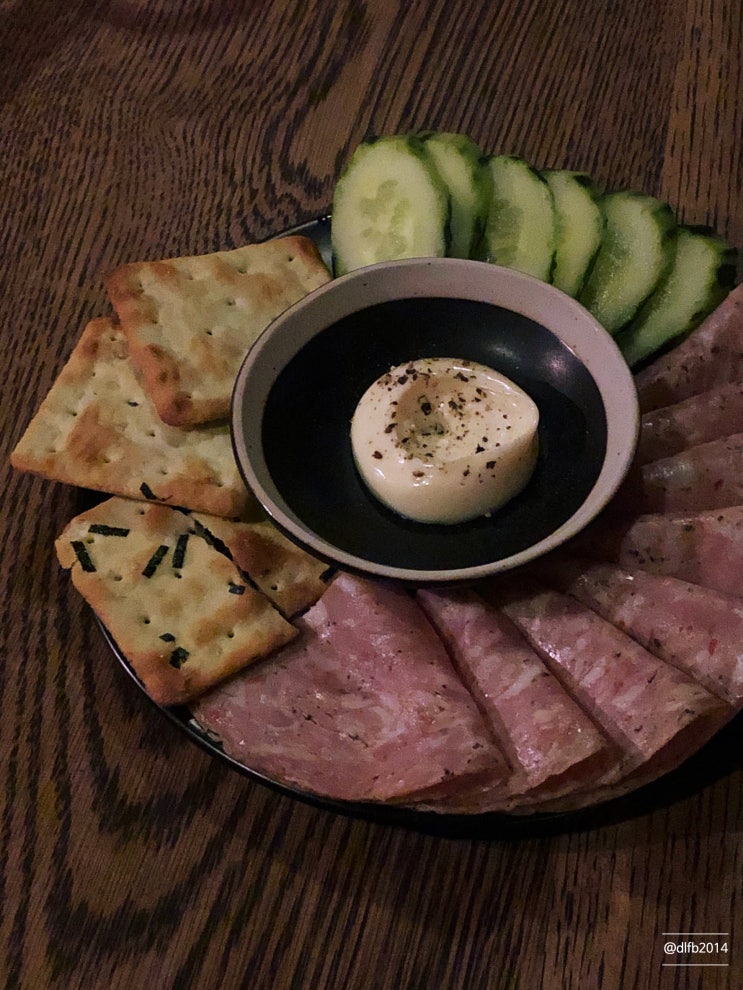 [제주 술집] 단정한 카페(@hongik_ingan) : 네이버 블로그