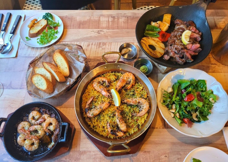 가로수길 맛집이국적인 스페인 요리가 맛있는 트라가 네이버 블로그