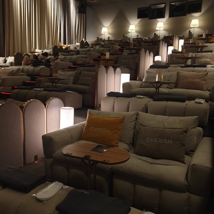 CGV 프리미엄관 압구정 체리쉬관에서 보이스보고옴 : 네이버 블로그