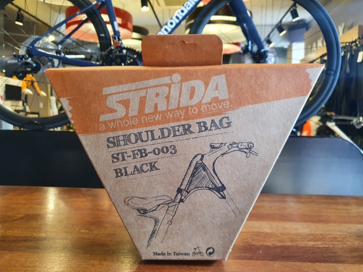 [대구 파라마운트] 스트라이다(STRIDA) 숄더 백(SHOULDER BAG) 입고 - 대구 스트라이다 공식대리점 : 네이버 블로그
