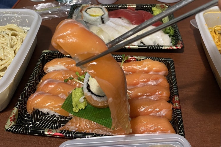 성신여대 초밥 맛집 연어가 맛있는 키작은아저씨초밥 네이버 블로그