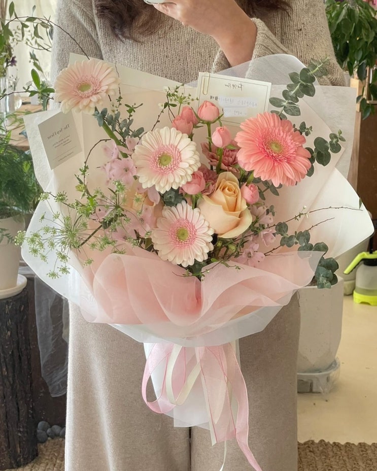 양산꽃집 물금꽃집 증산꽃집 더셉플레르 꽃다발 양산용돈박스 양산플라워박스 양산반전용돈박스 양산꽃다발 양산꽃바구니 양산
