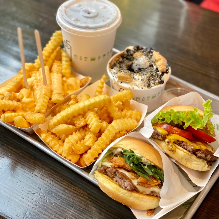 종각 맛집 쉑쉑버거 블랙 트러플 버거 치즈프라이 그랑기와 기본 쉑버거 쉑쉑버거 메뉴 추천 첫방문