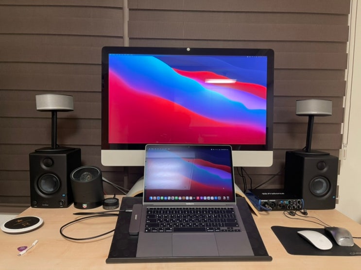 2010 Mid IMac Secondary Monitor With Macbook Air 13 2010-mid-imac-secondary-monitor-with-macbook-air-13