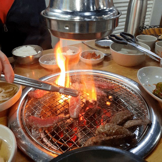 강원도 홍천 맛집 홍천 갈 때마다 들리는 한우 정육식당상차림 한우 가격 네이버 블로그
