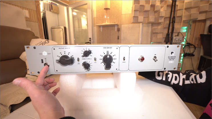 챈들러 리미티드 REDD47 마이크 프리앰프 언박싱 by 이퀄라이져 리버브 센드리턴 감성포식자 : 네이버 블로그