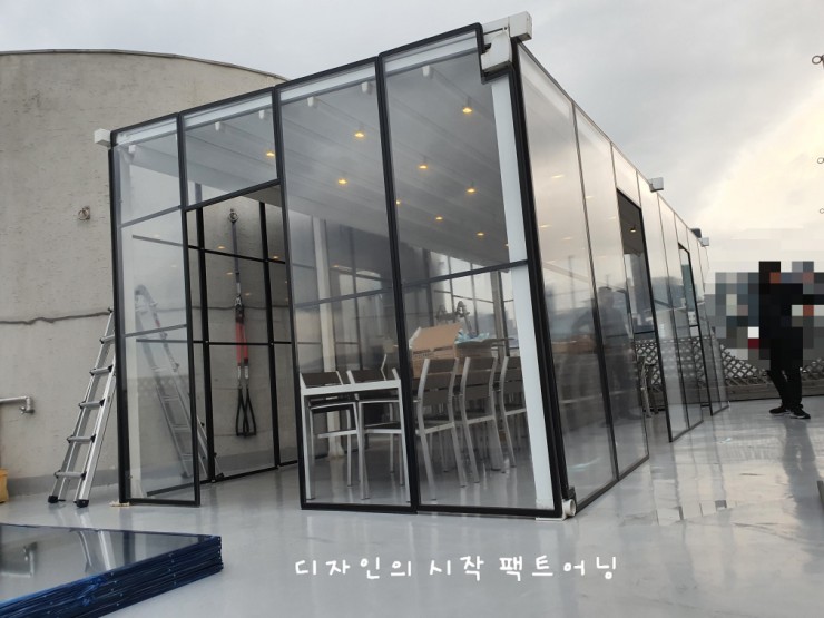 추운날씨 찬바람 막을땐 바람막이 방풍막 조립식 투명비닐천막 설치로 찬바람과 미세먼지까지 막을수있어 효과적이에요 네이버 블로그