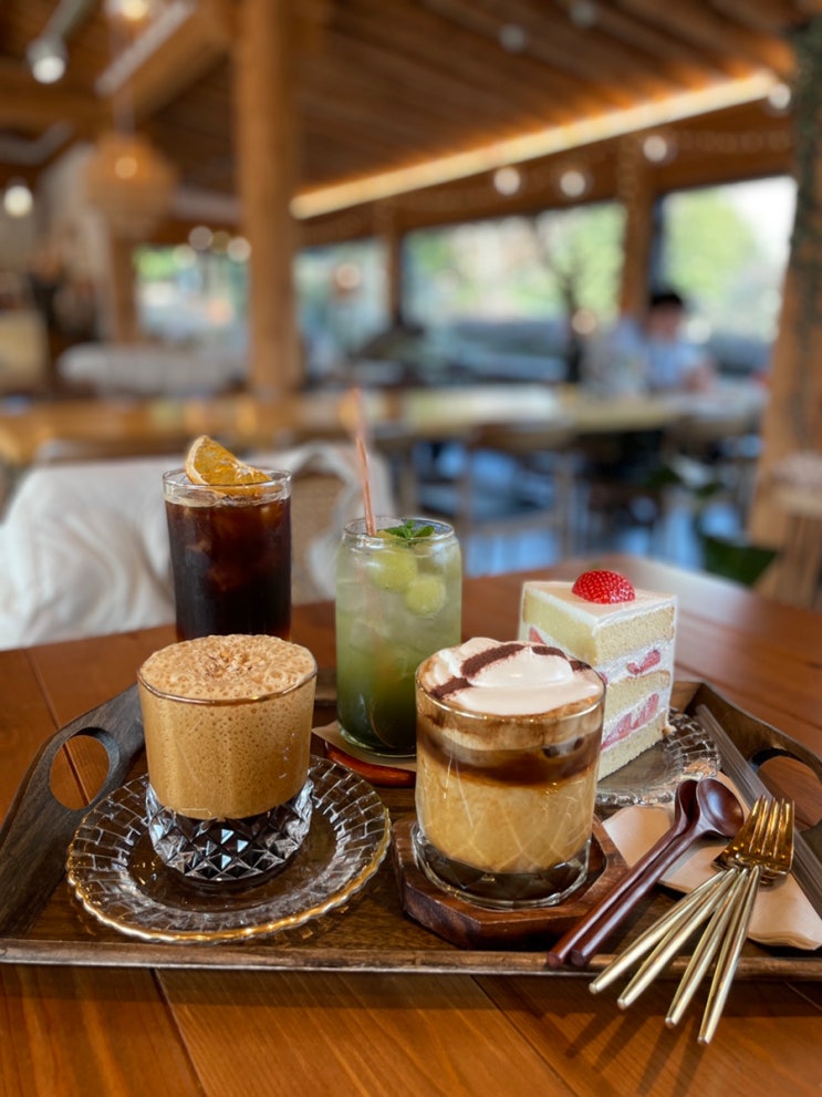 [부산 기장카페] 한옥느낌의 멋스러운 카페 - 기장 프레스트 : 네이버 블로그