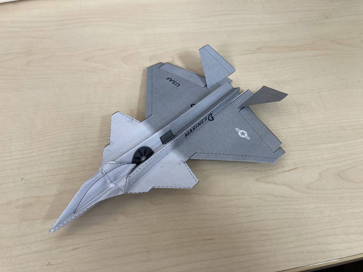 [종이전투기] Lockheed JAST/CALF large-scale powered model : 네이버 블로그