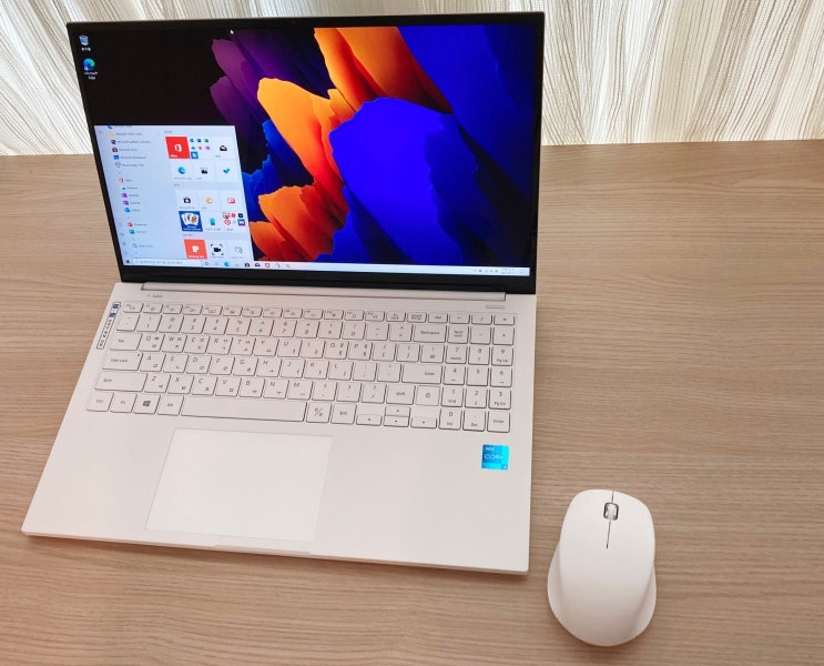 [삼성 갤럭시 북 이온 2] NT950XDA-KC58W 개봉 및 간단 리뷰_디자이너노트북_내돈내산 : 네이버 블로그