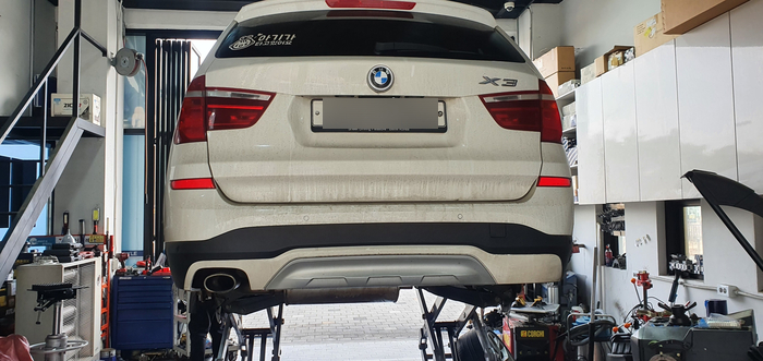 동탄수입차정비 마일레 길우모터스 Bmwx3 F25 브레이크 제동시 소음과 밀림 현상으로 정비 입고 네이버 블로그