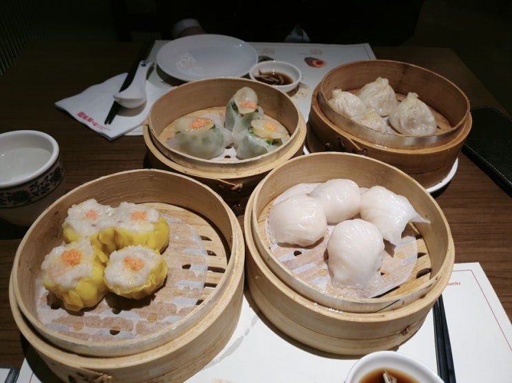 삼성동 코엑스 딤섬 맛집, 딤딤섬 파르나스몰점 ♡♡ 드디어 가봄(샤오롱바오, 피기 커스터드 번 등등) 존맛! : 네이버 블로그