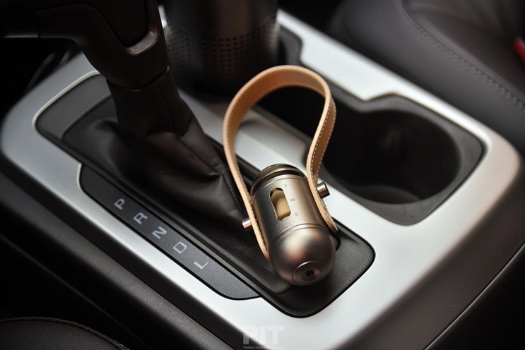 차량용 방향제 토씨 TOSSY 클래시맨, 프레그런스 파이프 화이트머스크향 : 네이버 블로그