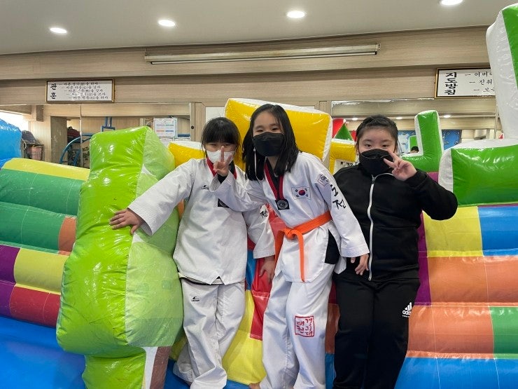 평화동체육관전주평화동경희대태권도전주평화동태권도전주평화동경희대태권도경희대태권도점프스쿨음악줄넘기늘봄태권도경희대부부