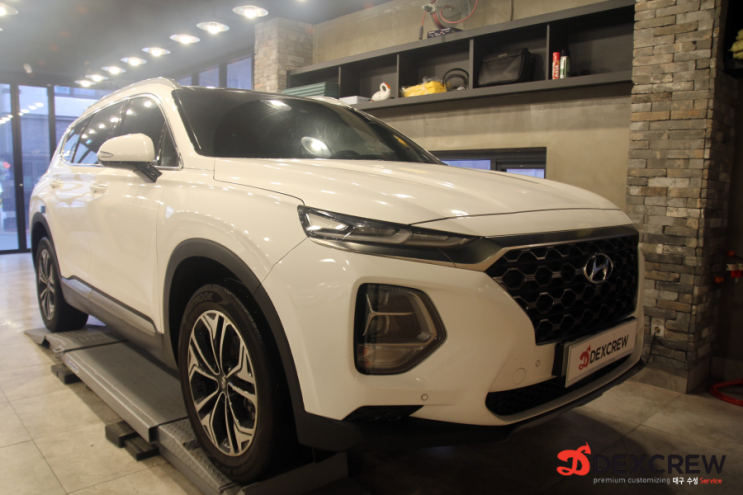 싼타페 TM 후측방 충돌 방지 보조(BSD, BCW) 옵션 작업. 덱스크루 대구 수성점 튜닝샵. : 네이버 블로그