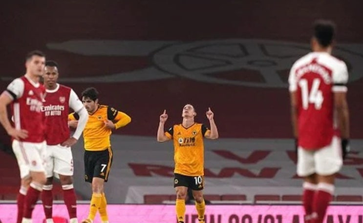 Epl 프리미어리그 2일 셰필드 Vs 웨스브로 울버햄튼 Vs 아스날 맨유 Vs 사우샘프턴 뉴캐슬 Vs 크리스탈팰리스 네이버 블로그