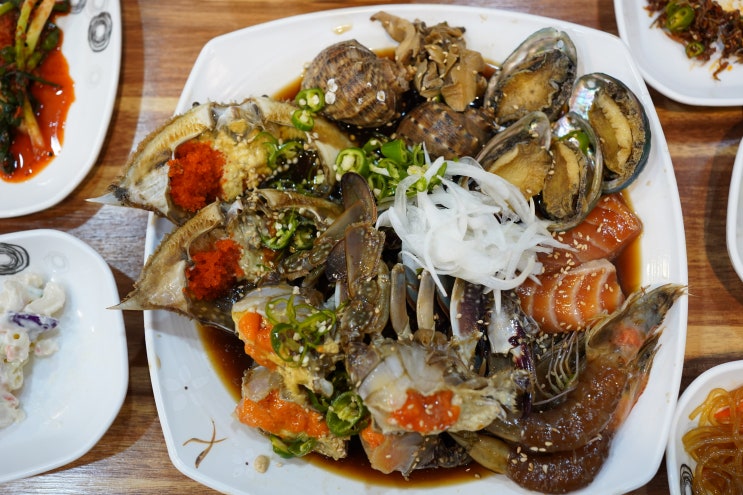 석촌역 맛집 모듬장으로 푸짐한 본가진미간장게장 서울 간장게장 맛집 네이버 블로그