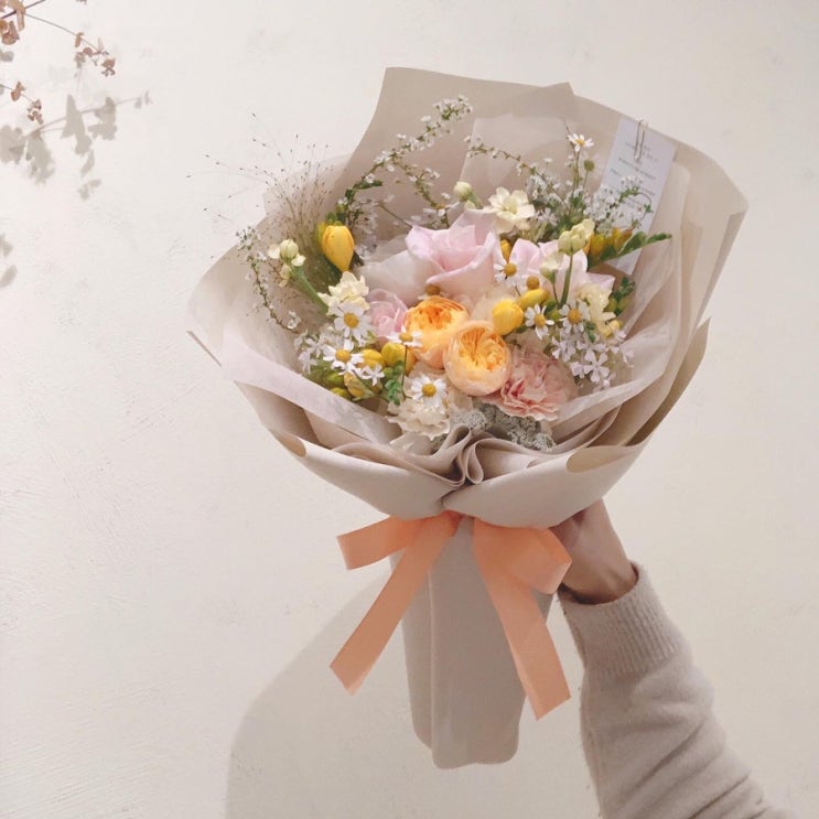 선물용으로 드리기좋은 예쁜꽃다발 관저동꽃집 라르보플라워 대전꽃집 가수원동꽃집 관저동꽃다발 대전꽃다발 대전예쁜꽃다발 관저동예쁜